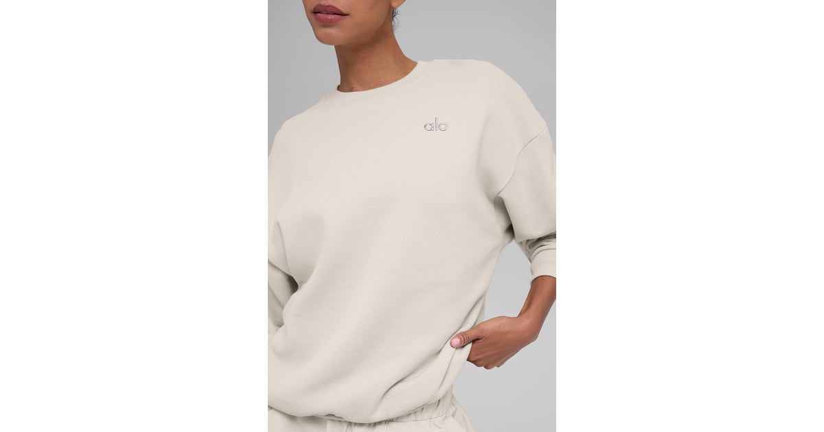 Track Alo Accolade Crew Neck Pullover - Bone - L at Alo Yoga